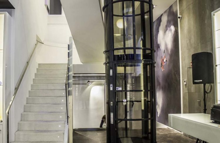 Prix ascenseur maison particulier | Coût moyen & Tarif pose | Guide