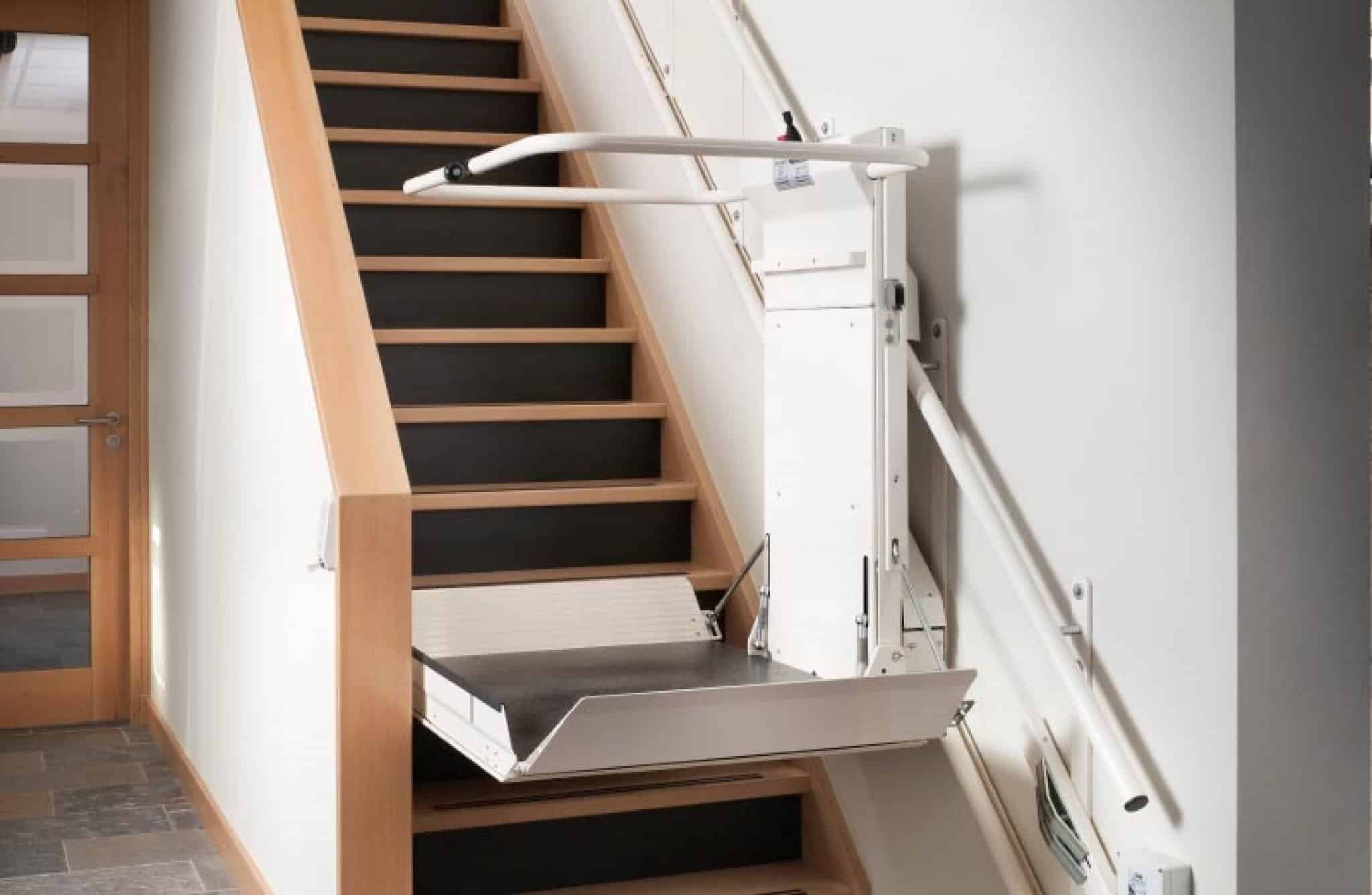 Quel monte-escalier choisir chez soi ? | Conseils & avis