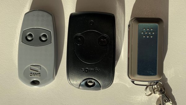 Télécommande de portail, comment ça marche ? - On vous dit tout