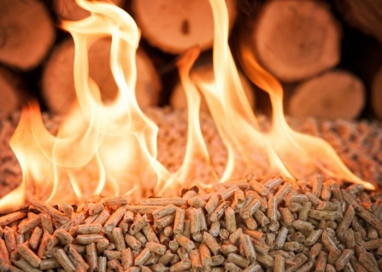 Poêle à granulés qui siffle : ce qu’il faut en savoir