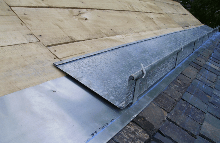 Gouttière nantaise : prix moyen et pose