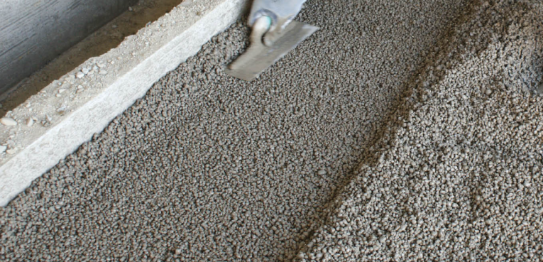 Chape allégée : utilisation, pose et prix