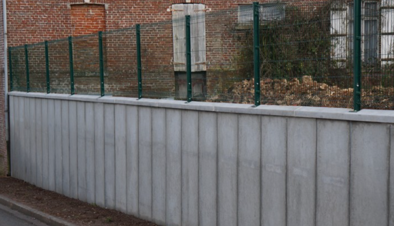 Grillage sur mur : Le guide pour une bonne installation