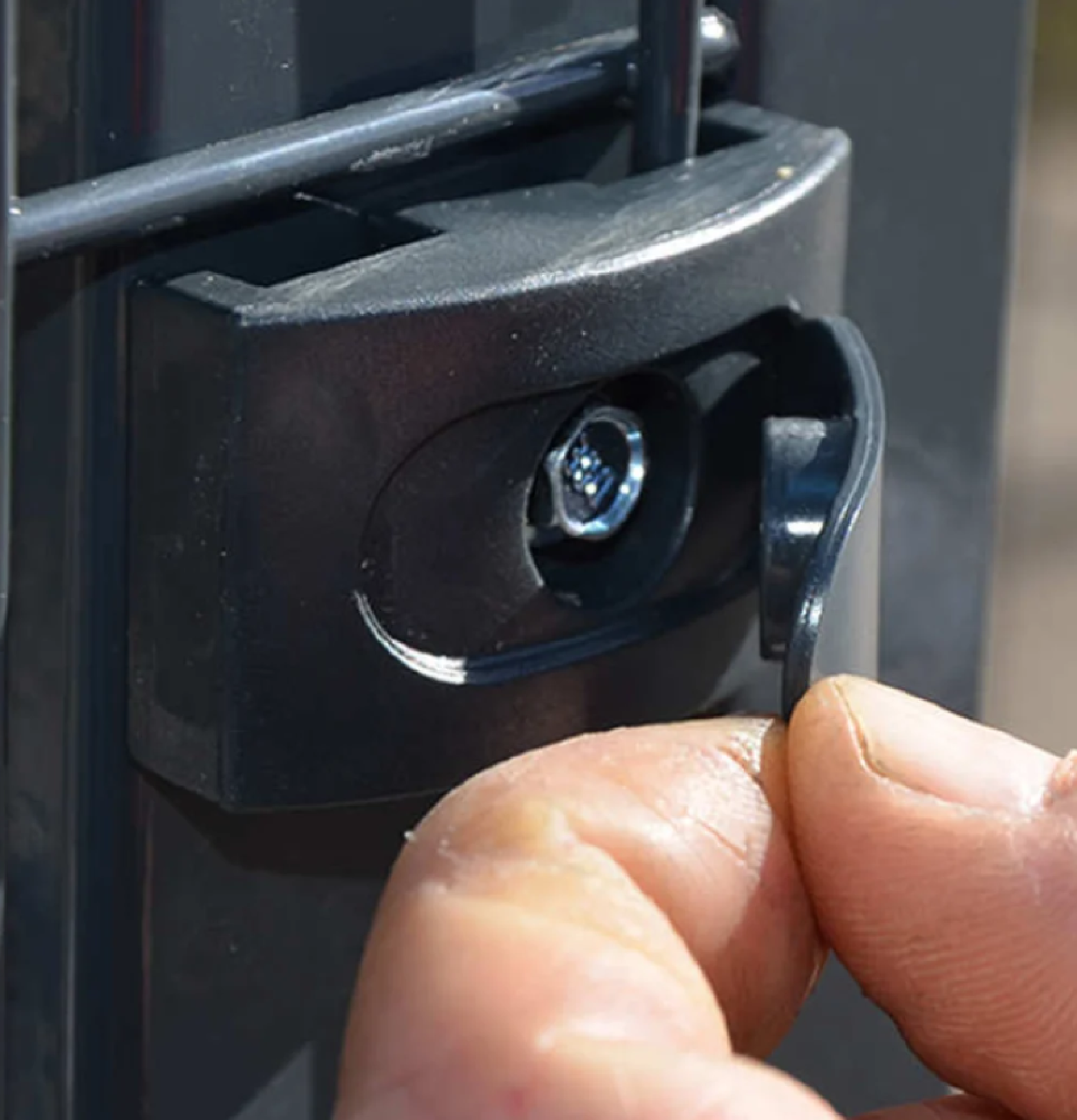 Clips de fixation pour grillage rigide : le choix de la praticité et de ...