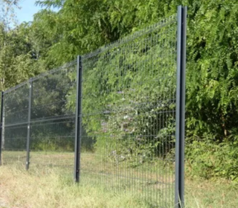 Grillage rigide gris : l'option idéale pour embellir et protéger votre ...