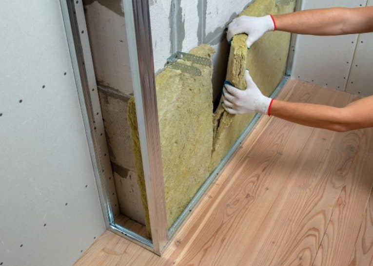 Comprendre et appliquer l'isolation des murs intérieurs existants