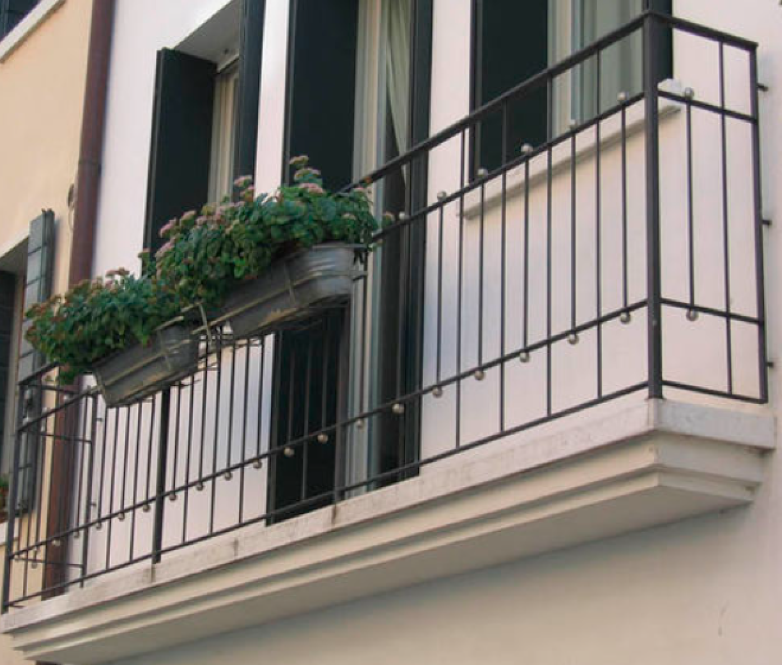 Transformez Votre Espace Extérieur : Guide Complet des Brises-Vue pour ...